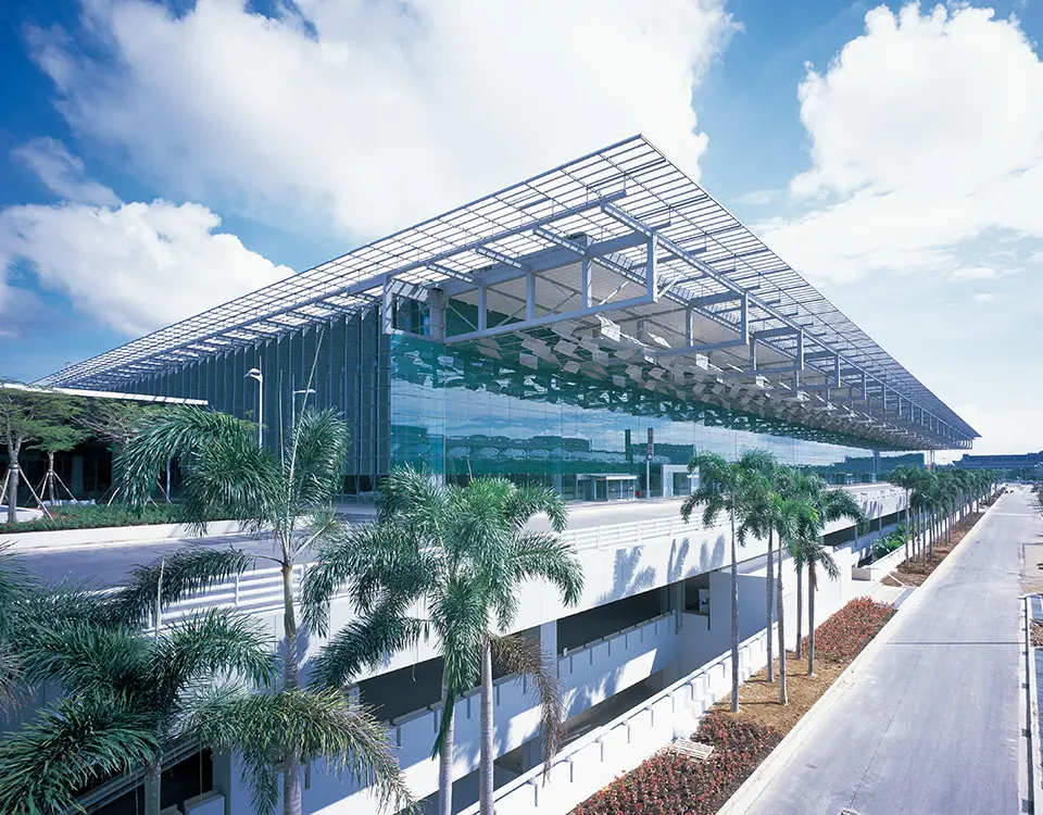 Top 10 Longest Buildings in the World- Top 10 Best Lists in the World